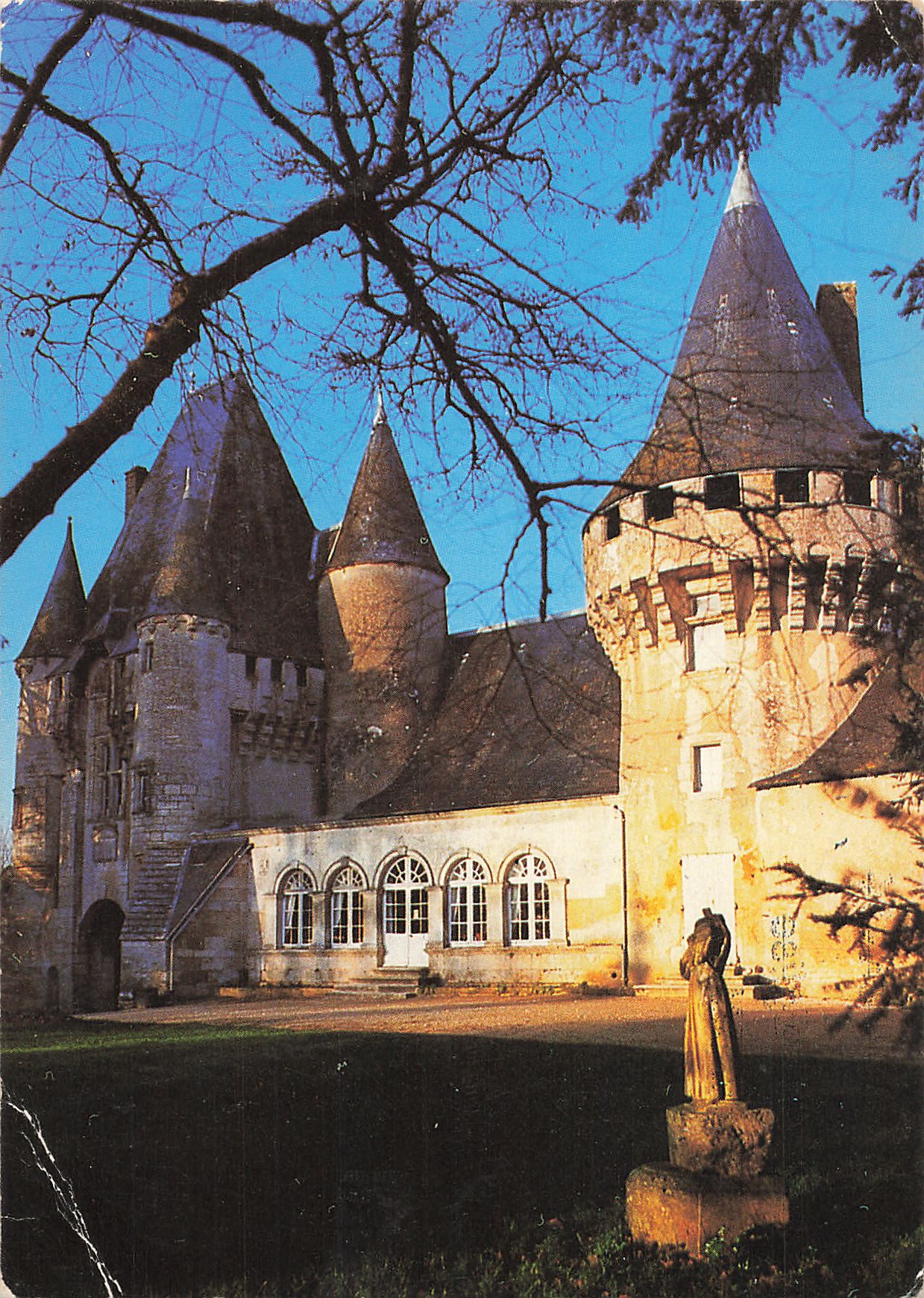 79 CHEF BUTTONNE CHÂTEAU DE JAVARZAY | eBay