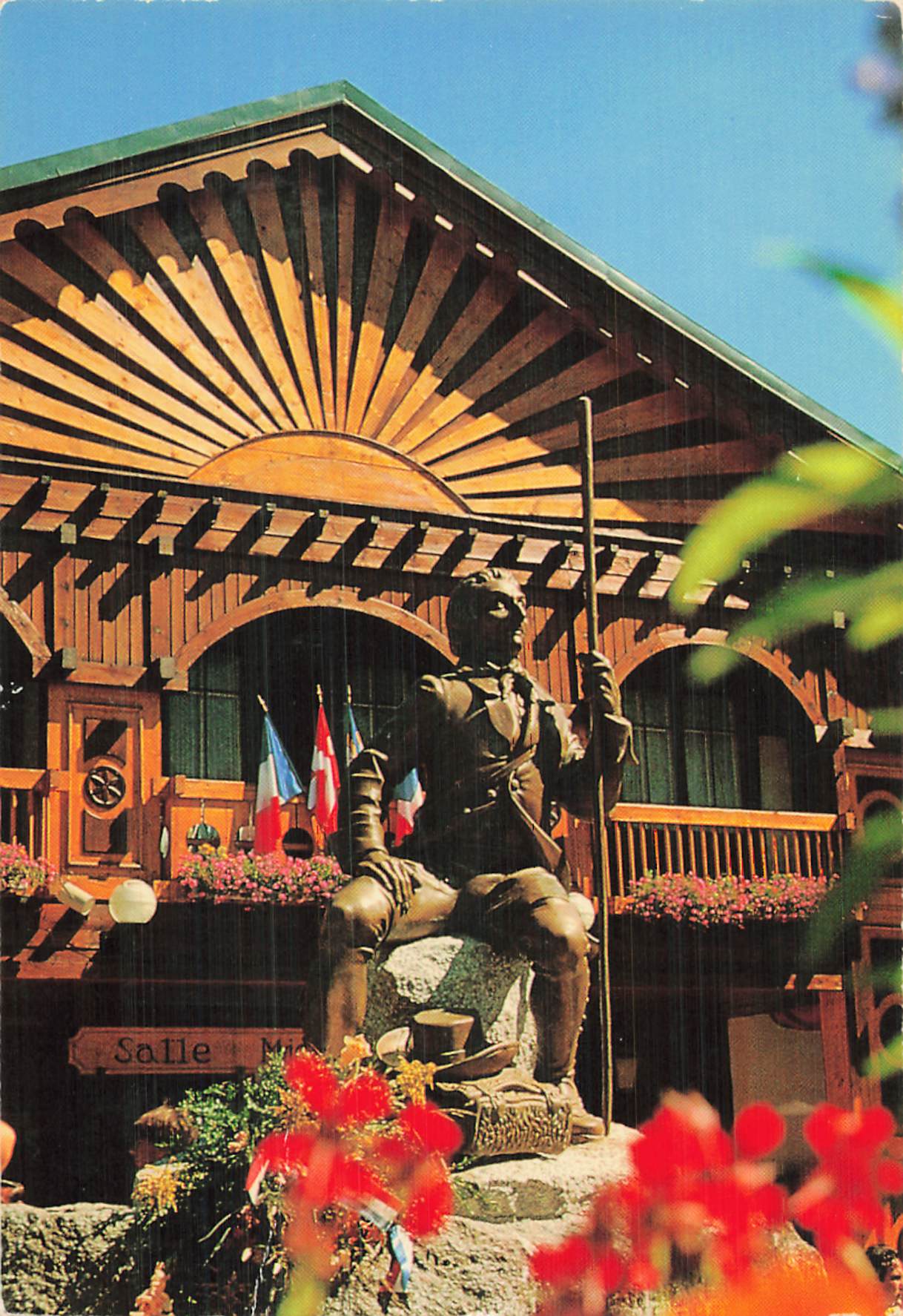 74 CHAMONIX THE STATUE OF DOCTOR MICHEL GABRIEL PACCARD | eBay